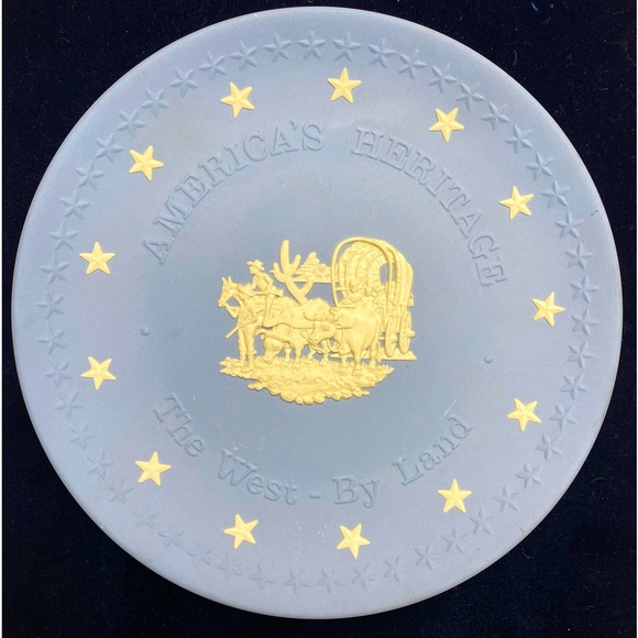 Wedgwood | Accents | Wedgwood Blue Collector Plate Americas Heritage ...